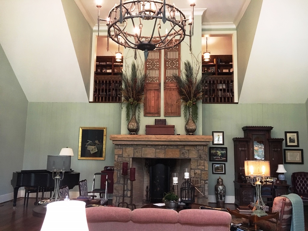 Kathy's grand room - Patsy Overton Interiors